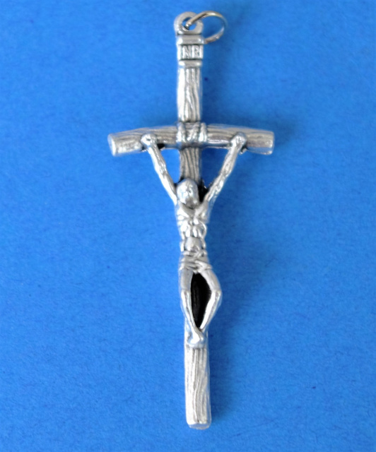 Catholic small Religious oxidized Italian crucifixes and rosary ...