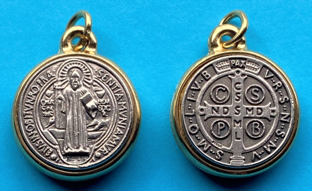 Catholic Patron Saint Religious Medals- Buy Bulk Wholesale Online ...